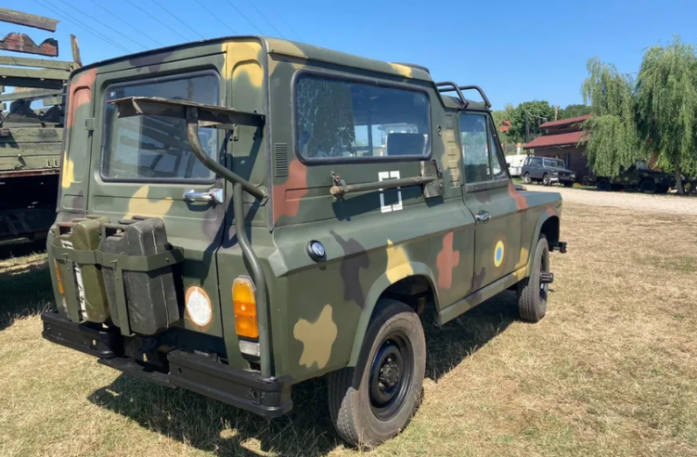 Aro 243D militar – ARO 4×4